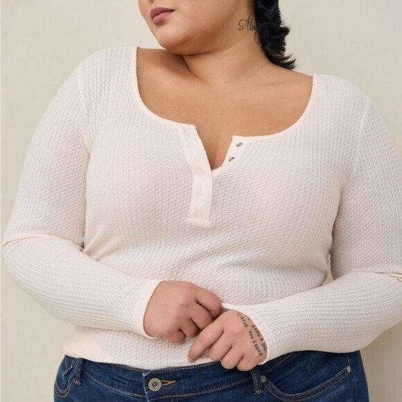 torrid | Tops | Torrid Top 6x Ivory Snapped Henley Textured Waffle Knit ...